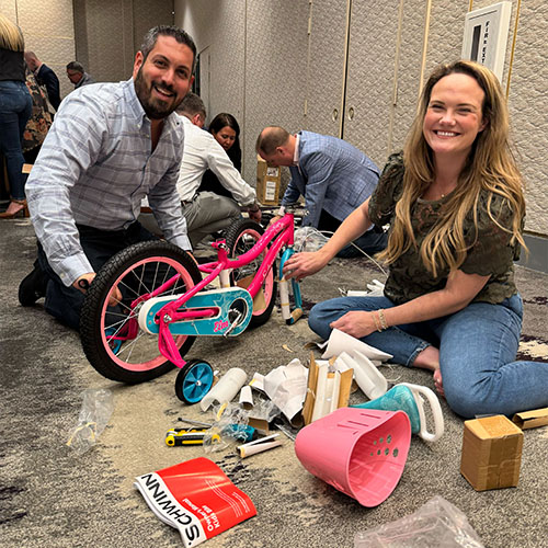 Southern Glazer’s Exceptional Leaders Build Bikes and Bonds | Foster Love